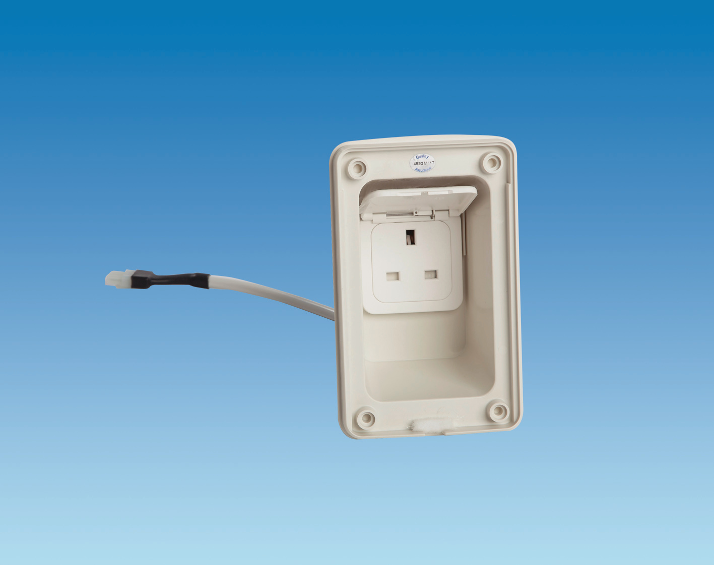 Whale Socket Electric Mains Out UK - SO3000C - John Coopers