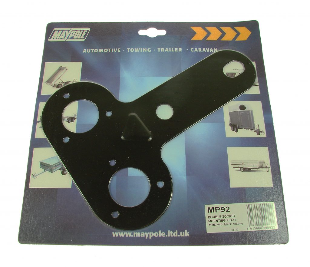 Double Socket Mounting Plate Dp - Maypole MP092 - John Coopers